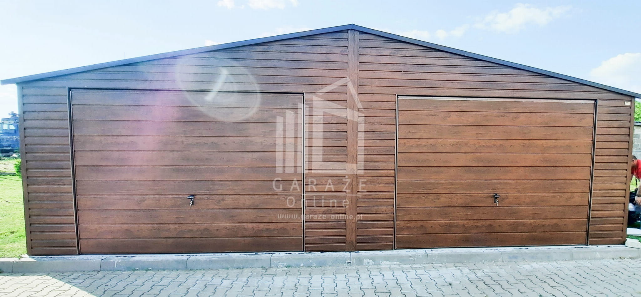 GARAŻ BLASZANY 8m x 6m poziom - dwuspad - 2x Brama uchylna - ciemny ...